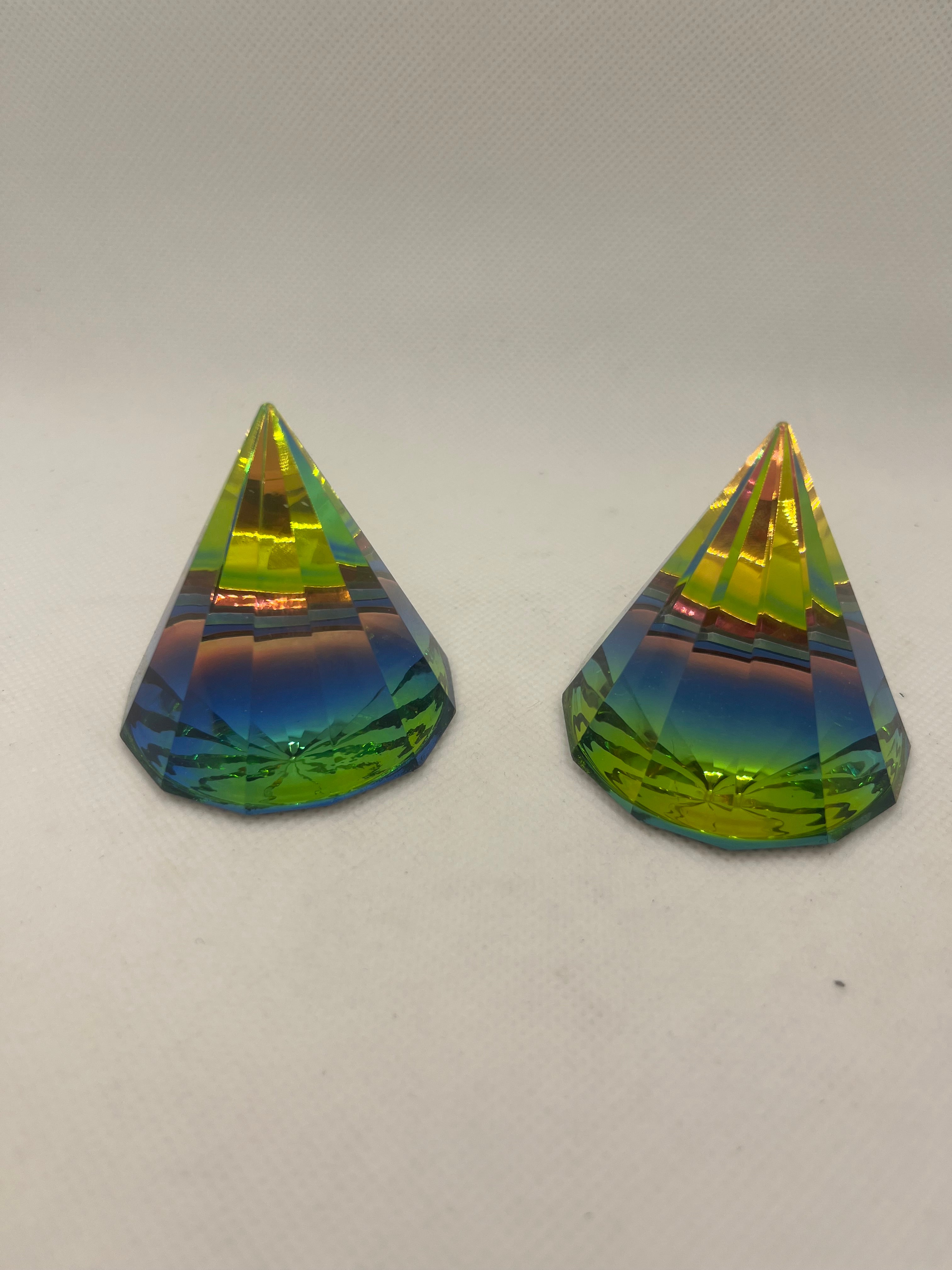 Faceted Glass Pyramid – Wild Wisdom Collective